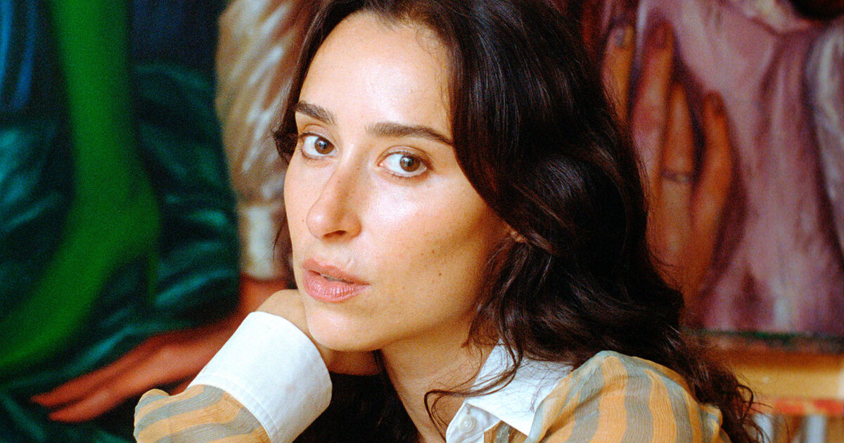 Chloe Wise: Artist Overview - Almine Rech