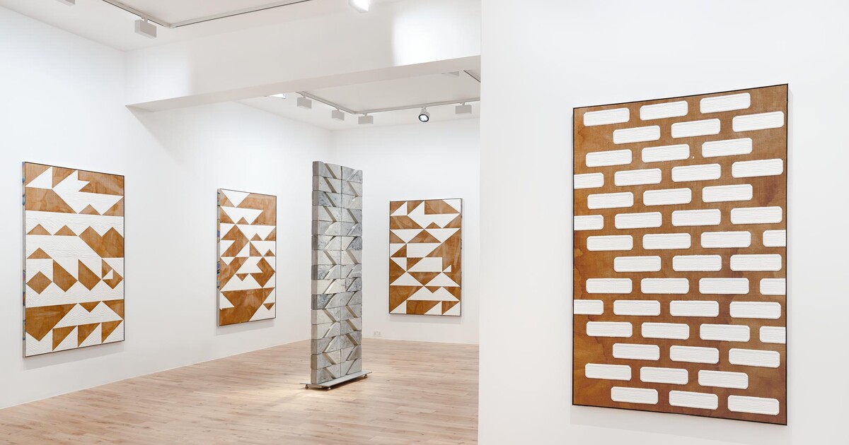 Mark Hagen - A Parliament of some things - Almine Rech