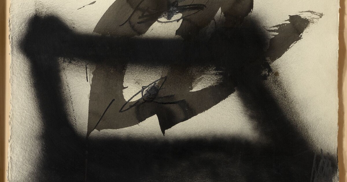 The Wall: Antoni Tàpies - Almine Rech